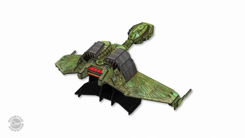 Star Trek / Qraftworks Starship 3D Paper Craft Model: 8 - Ship Set ...